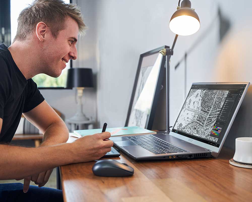 MSI Creator 17M - Create Splendid Moments